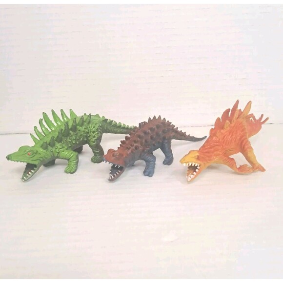 Toys | Lot Of 3 Figurine Action Figure Vintage Toys Dino Bundle Of ...